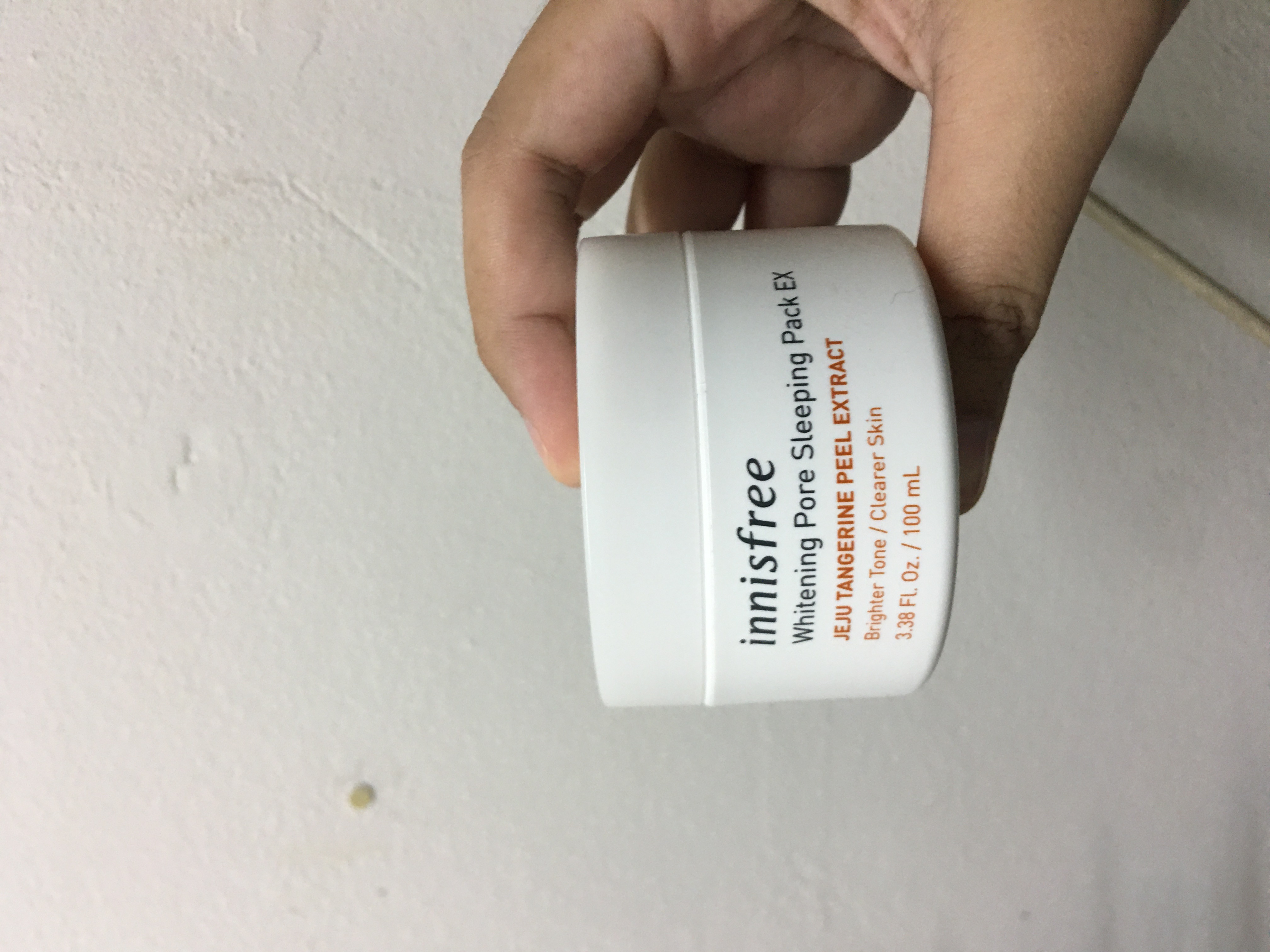 Innisfree whitening pore sleeping pack store